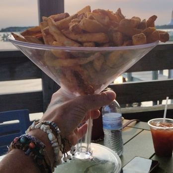 RUSTY RUDDER - Updated July 2024 - 154 Photos & 408 Reviews - 113 Dickinson St, Dewey Beach ...