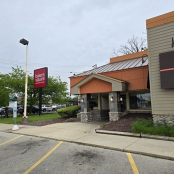 BAKERS SQUARE - Updated August 2025 - 243 Photos & 150 Reviews - 5220 N ...