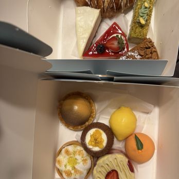 EMMY FRENCH CORNER - Updated October 2025 - 77 Photos & 40 Reviews ...