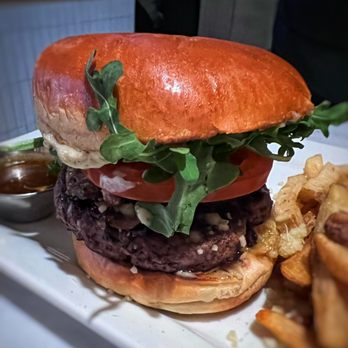 BIN 4 BURGER LOUNGE - Updated January 2025 - 205 Photos & 52 Reviews ...