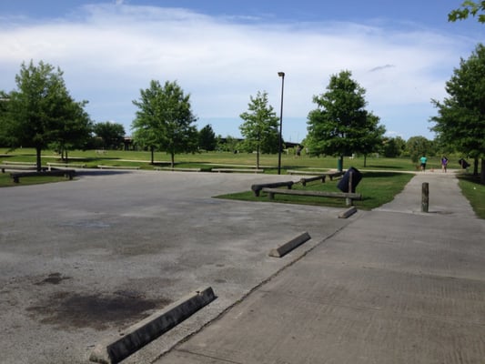 TONY MARRON PARK - Updated January 2026 - 14 Photos - 808 N York St ...