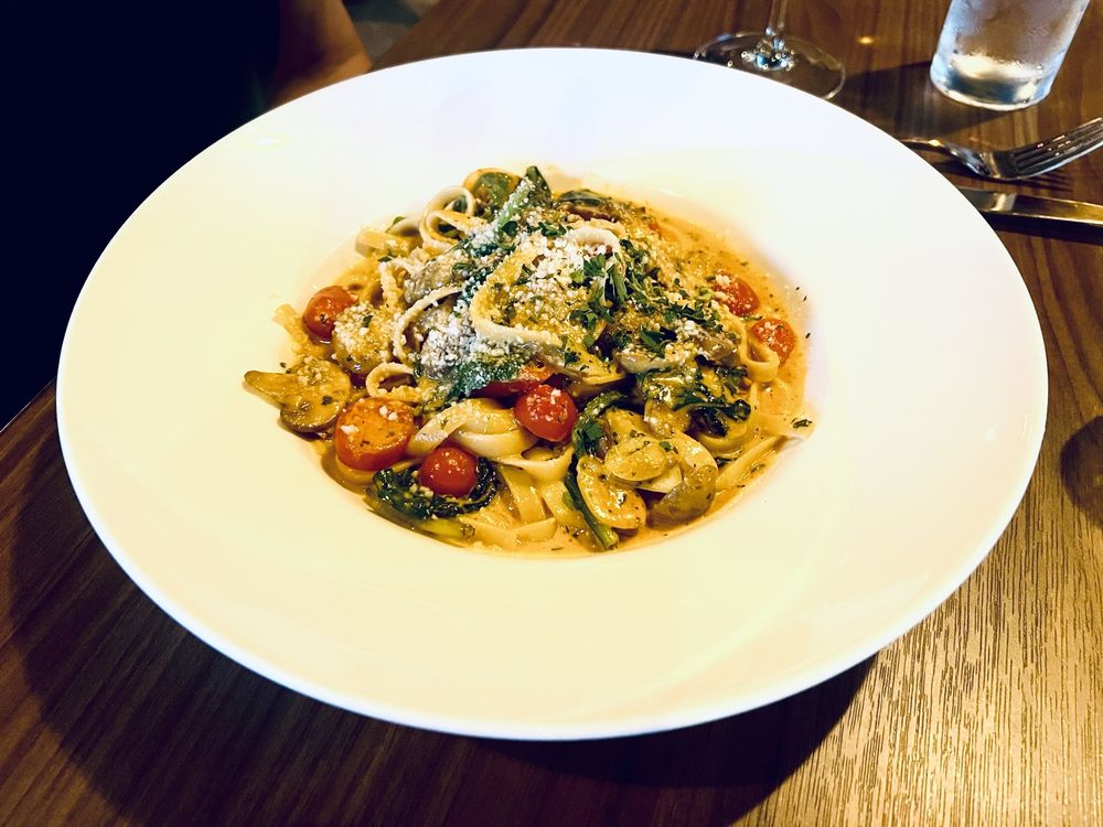 BLUE TUBA - Updated July 2024 - 23 Photos & 14 Reviews - 350 W 19th St ...