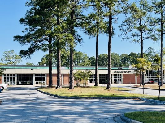 COMMISSARY - Updated December 2025 - 15 Reviews - 200 Vilseck Rd, Fort ...