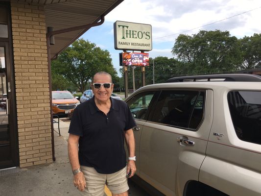 THEO’S FAMILY RESTAURANT - Updated September 2025 - 138 Photos & 163 ...