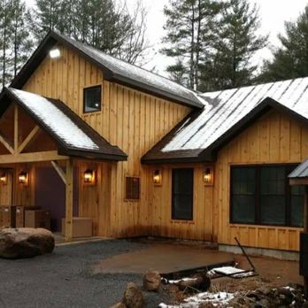 COACH LIGHT INN - Updated December 2025 - 32 Photos & 22 Reviews - 5555 ...