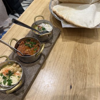 PARAMOUNT MIDDLE EASTERN KITCHEN - Updated October 2025 - 330 Photos ...