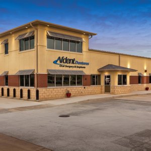 AFDENT - Updated December 2025 - 13 Photos & 59 Reviews - 605 W Douglas ...