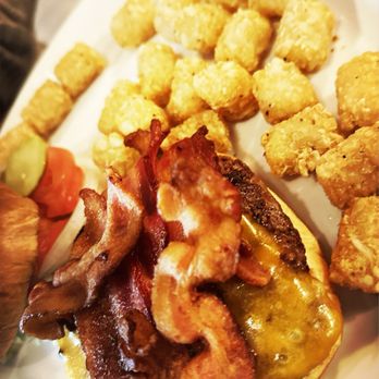 THEE OFFICE PUB & COOKERY - Updated January 2026 - 186 Photos & 181 ...