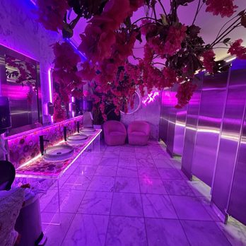 SKINOS - Updated June 2024 - 291 Photos & 126 Reviews - 123 Washington ...