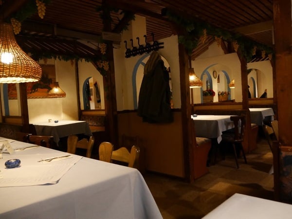 TAVERNE SALONIKI - Updated February 2025 - 15 Photos & 13 Reviews ...