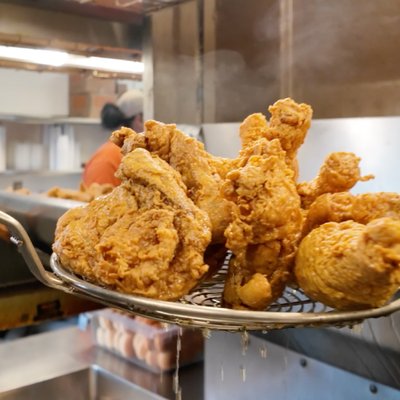 SOUTHERN CLASSIC CHICKEN - Updated January 2026 - 46 Photos & 22 ...