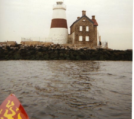 EXECUTION ROCKS LIGHTHOUSE - Updated December 2024 - Long Island Sound ...