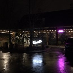 RUSSELL’S RESTAURANT - Updated October 2025 - 477 Photos & 586 Reviews ...