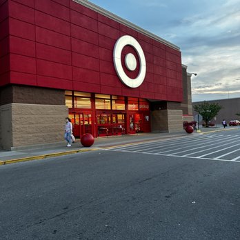 TARGET - Updated October 2025 - 198 Photos & 49 Reviews - 3245 Geier Dr ...
