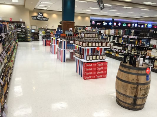 SPEC’S WINES, SPIRITS & FINER FOODS - Updated October 2025 - 14 Photos ...