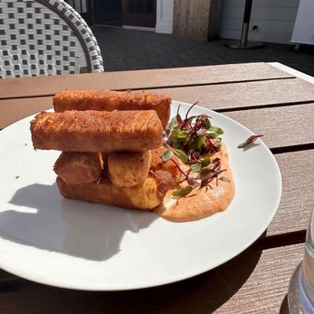 BAYBERRY - Updated May 2025 - 229 Photos & 104 Reviews - 501 Main St ...