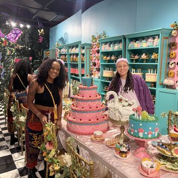 SWEET TOOTH HOTEL - Updated May 2025 - 159 Photos & 44 Reviews - 1511 ...