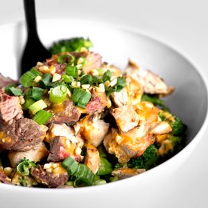 MOM’S MEALS - 31 Photos & 134 Reviews - 3210 SE Corporate Woods Dr ...