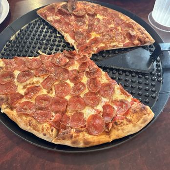 SABRINA’S PIZZERIA - Updated September 2024 - 146 Photos & 384 Reviews ...