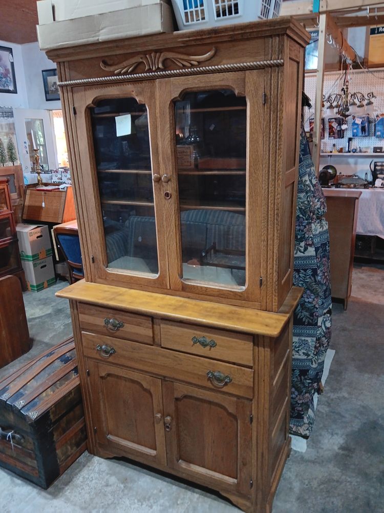 JIM’S GARAGE SALE - Updated December 2024 - 1805 East Winfield Ave ...