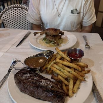 LA BONNE TABLE - Updated October 2024 - 625 Photos & 347 Reviews - 3696 ...