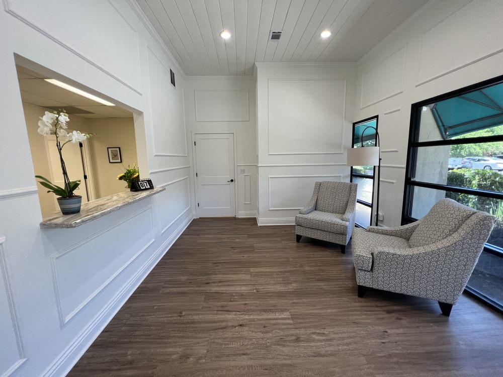 BRANDON BOGGS, MD - Updated August 2025 - 12 Photos - 3178 Collins Dr ...