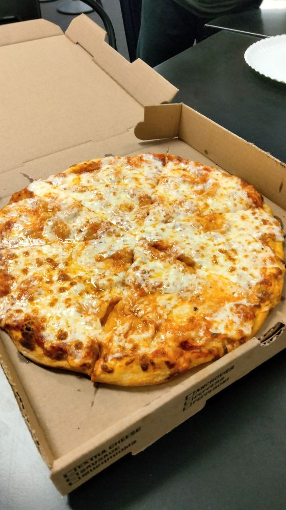REAL GOOD PIZZA - Updated August 2024 - 13 Photos - 100 Cntr Ice Dr ...