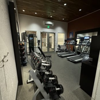 HAMPTON INN PETALUMA - Updated November 2025 - 220 Photos & 61 Reviews ...