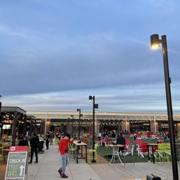 CHICKEN N PICKLE- GRAND PRAIRIE - Updated November 2024 - 402 Photos ...