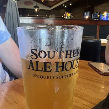 SOUTHERN ALE HOUSE - Updated August 2024 - 123 Photos & 169 Reviews ...
