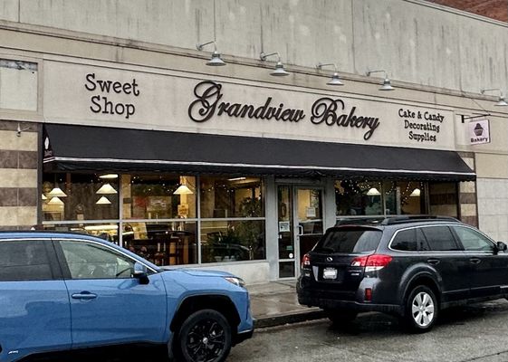 GRANDVIEW BAKERY - Updated June 2025 - 222 Photos & 162 Reviews - 225 ...