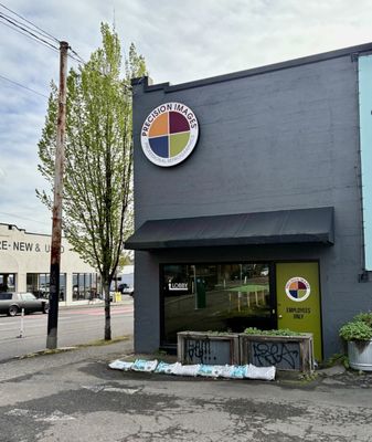 PRECISION IMAGES - Updated December 2025 - 614 SE Hawthorne Blvd ...