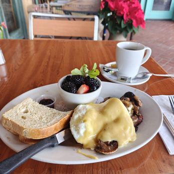 WAVE STREET CAFÉ - Updated June 2025 - 1405 Photos & 1170 Reviews - 550 ...