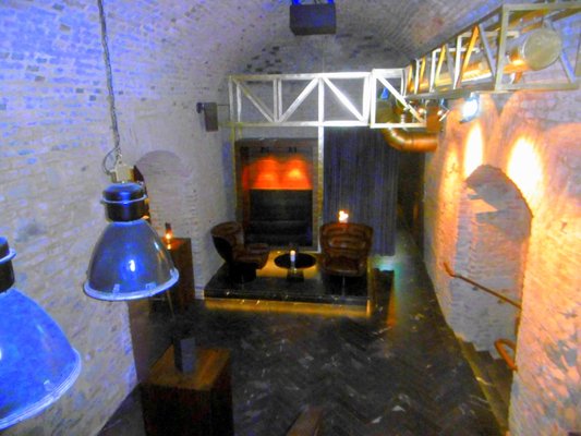 KRYPT. - Updated October 2025 - 11 Photos - Wasagasse 17, Wien, Austria ...