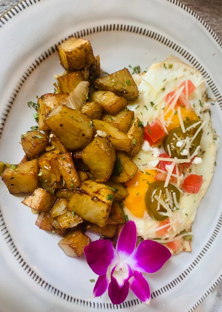 MIA PANINI - Updated August 2025 - 19 Photos - Calle Iglesias 96 ...