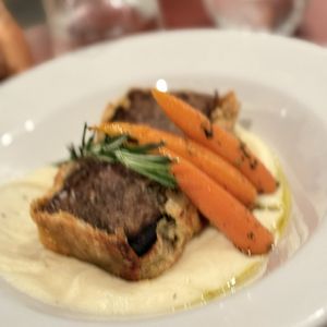 BECCAFICO - Updated October 2025 - 31 Photos & 26 Reviews - 27-31 E ...