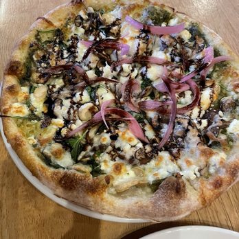 DAY BLOCK BREWING COMPANY - PIZZA PLACE & BREWPUB - Updated December ...