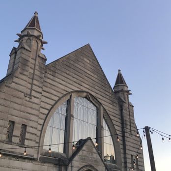 THE BLUESTONE - Updated December 2025 - 82 Photos & 90 Reviews - 583 E ...