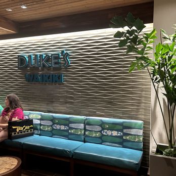 DUKE’S WAIKIKI - Updated December 2024 - 11889 Photos & 9831 Reviews ...