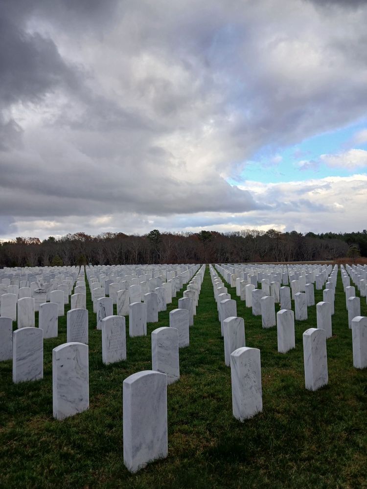 CALVERTON NATIONAL CEMETERY - Updated December 2025 - 101 Photos & 36 ...