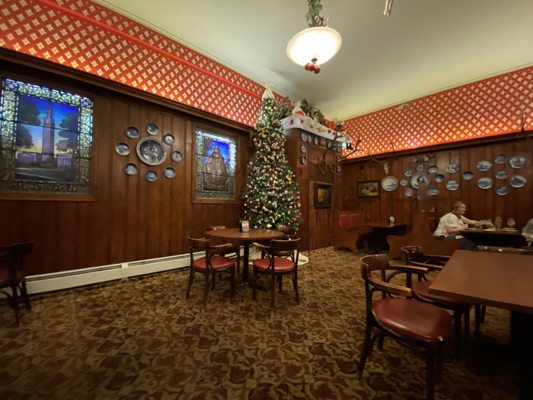 STUDENT PRINCE - 397 Photos & 368 Reviews - German - 8 Fort St ...