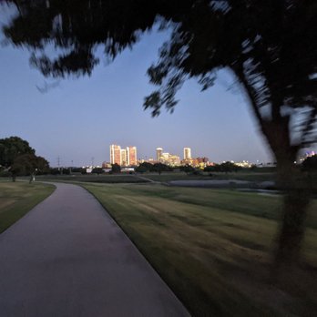 TRINITY PARK - Updated October 2025 - 216 Photos & 35 Reviews - 2401 ...