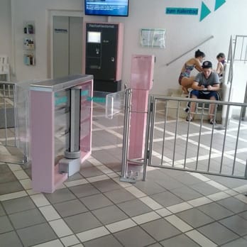 FREIZEITBAD AZUR - Updated January 2026 - 12 Reviews - Schernauer Str ...