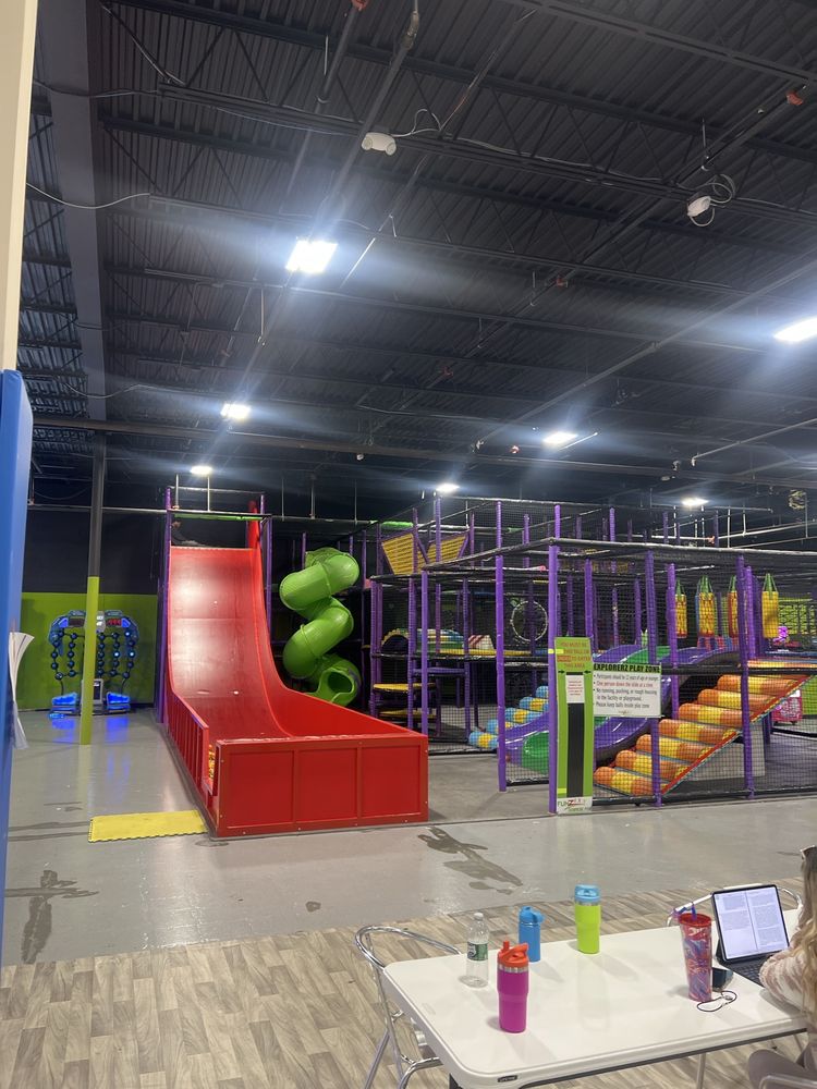 FUNZ TRAMPOLINE PARK - Updated December 2025 - 2077 Main St, Brockton ...