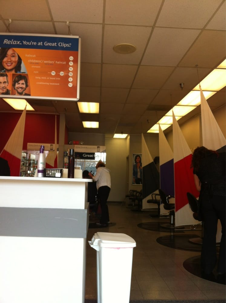 GREAT CLIPS - Updated June 2026 - 12 Reviews - 30640 Detroit Rd ...