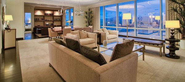 VOGUE RECOVERY CENTER - Updated July 2025 - 18 Photos - 6655 W Sahara Ave, Las Vegas, Nevada ...