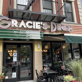 GRACIE’S ON 2ND DINER - Updated December 2024 - 190 Photos & 242 ...