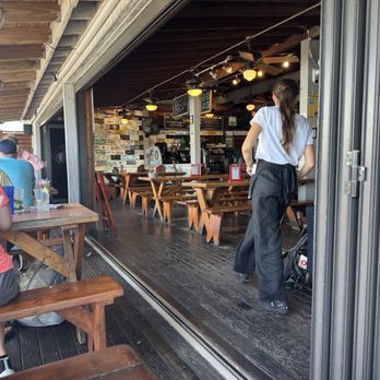 HALF SHELL RAW BAR - Updated August 2025 - 1368 Photos & 1055 Reviews ...