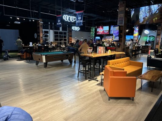 GOLF LOUNGE 18 - SOUTH WINDSOR - Updated June 2026 - 21 Photos - 401 ...