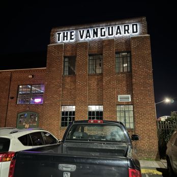 THE VANGUARD BREWPUB & DISTILLERY - Updated May 2024 - 357 Photos & 260 ...